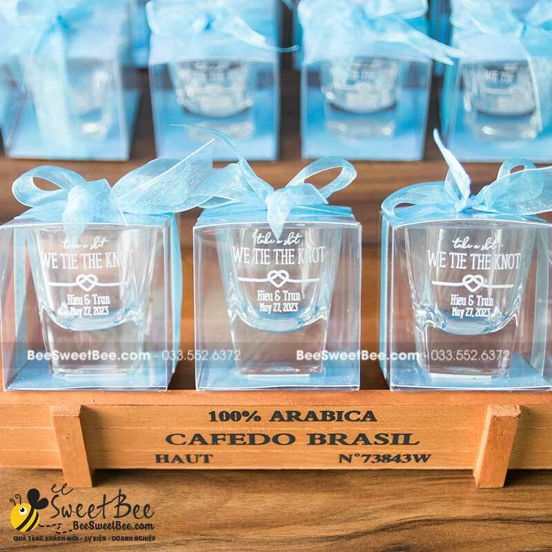 Quà tặng ly kiểu thủy tinh 50ml